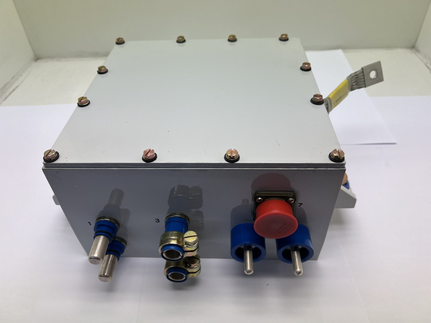 2590994999130 DUAL STARTER CONTROL BOX FOR CHALLENGER TWO TANKS - EICS ...